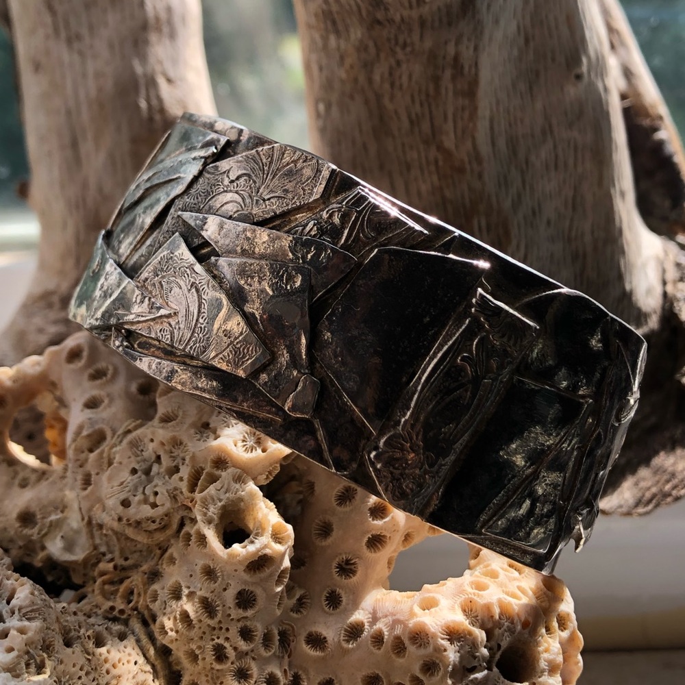 Beautiful Sterling Cuff Artist Crafted New - Gem